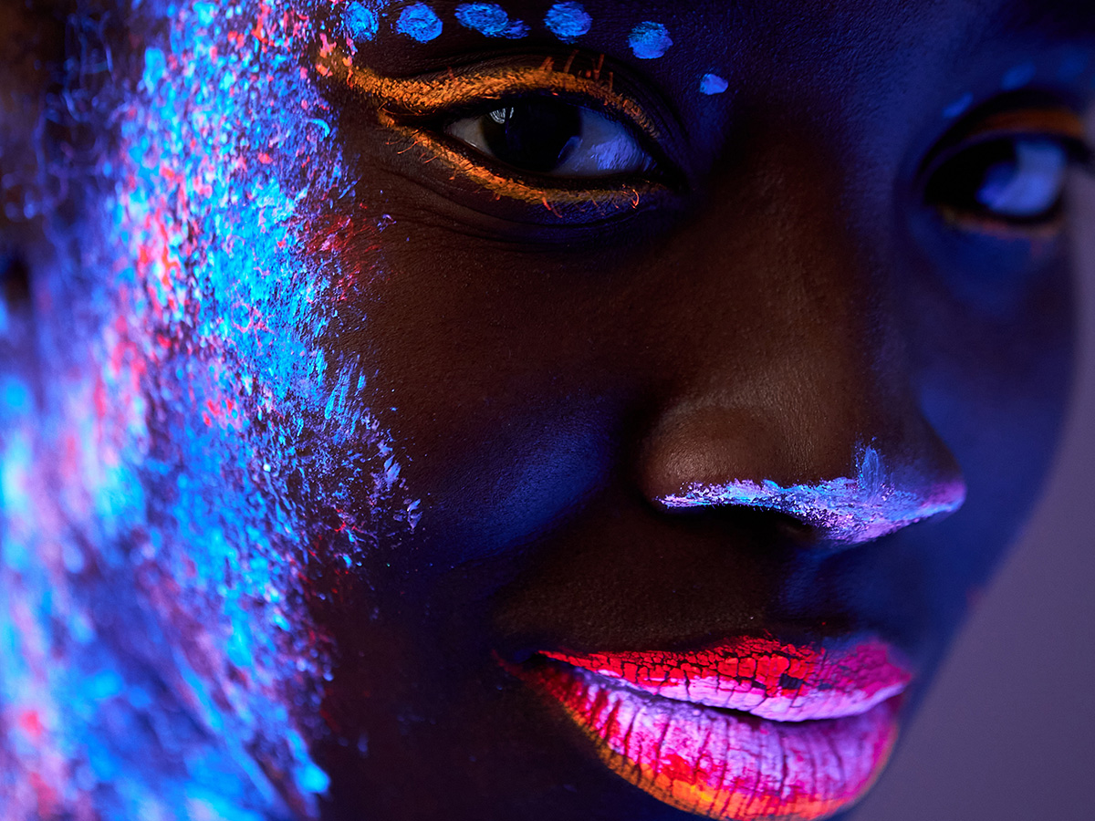 IRIDESCENT | Beauty | SERAM